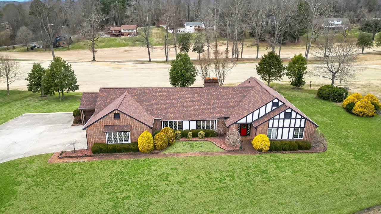 Charming Golf Course Ranch with Basement for Sale in Lenoir, NC! - YouTube