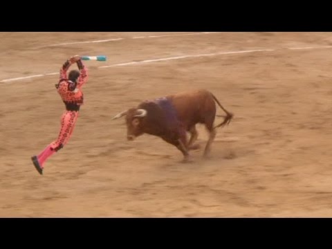 Katalonya'da matadorlar son kez arenaya çıkıyor