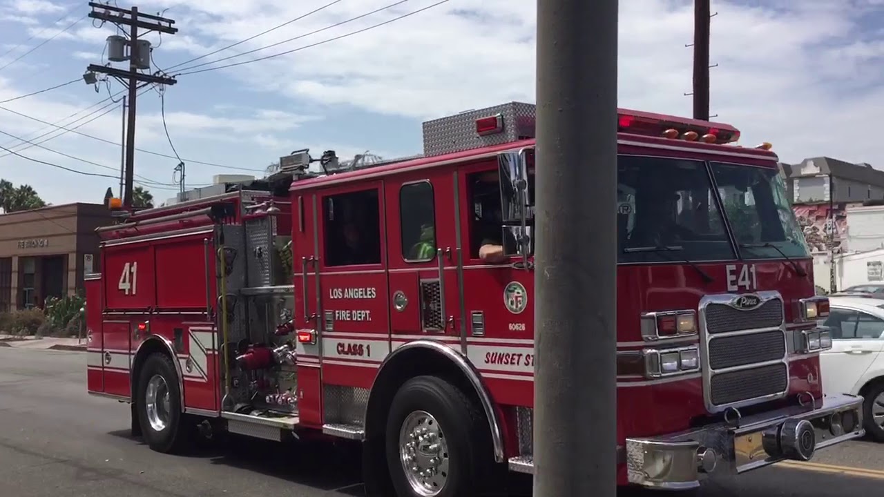LAFD Engine 41 Responding - YouTube
