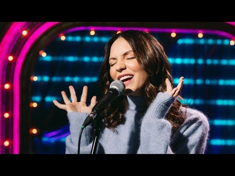 Watch WAITRESS Star Katharine McPhee's Gorgeous Rendition of \