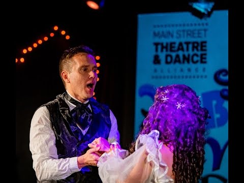 Michael A Green singing showreel - YouTube