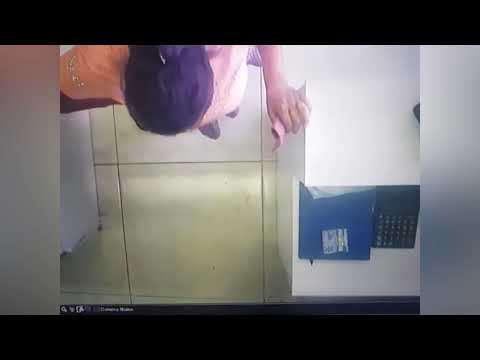 Mağaza sahibləri və işçiləri sona kimi izləyin