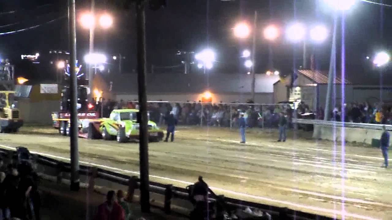 ntpa 4wd modified class truck pulls brown county fair 2011 - YouTube