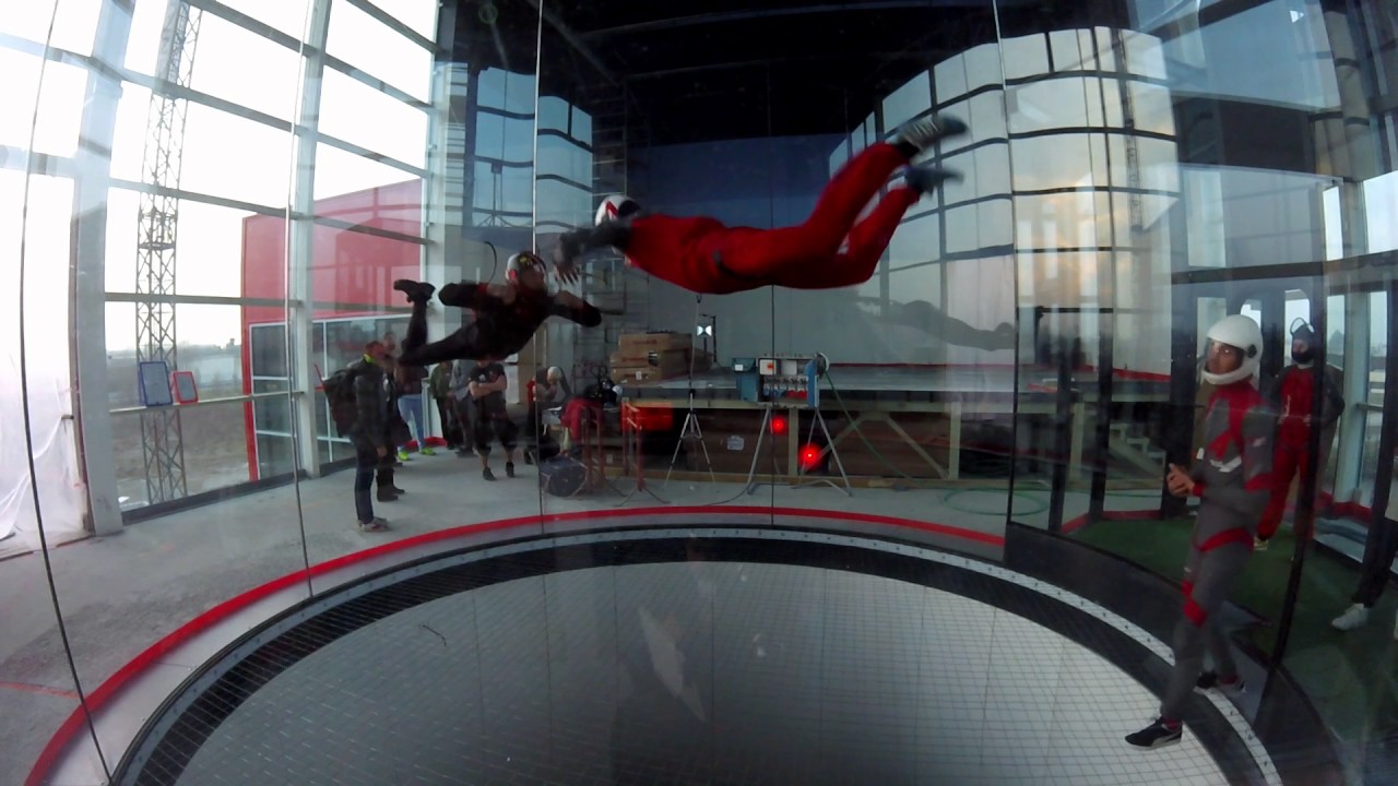 Alberto Sica - Aero Gravity - indoor skydiving - primi voli - YouTube