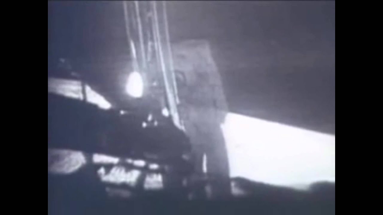 Apollo 11 Landing and First Step on Moon. - YouTube