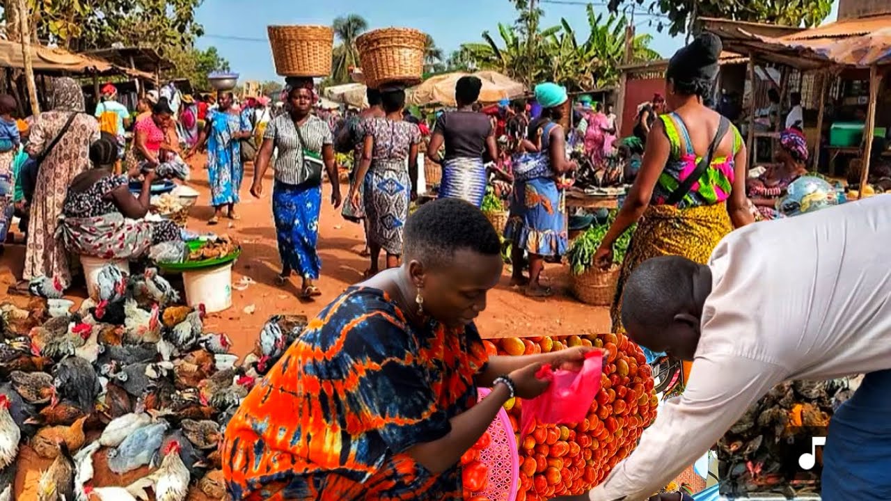Rural Village Market Day In Bukedea Teso Region Uganda East Africa 🌍 ...