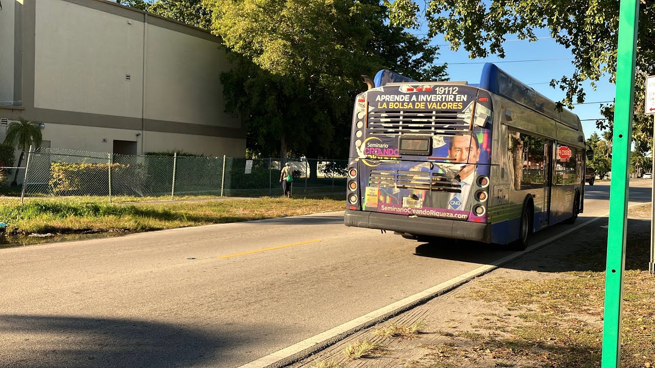 Bus Ride on Board Miami-Dade Transit Bus #19112. 2019 NewFlyer XN40 ...