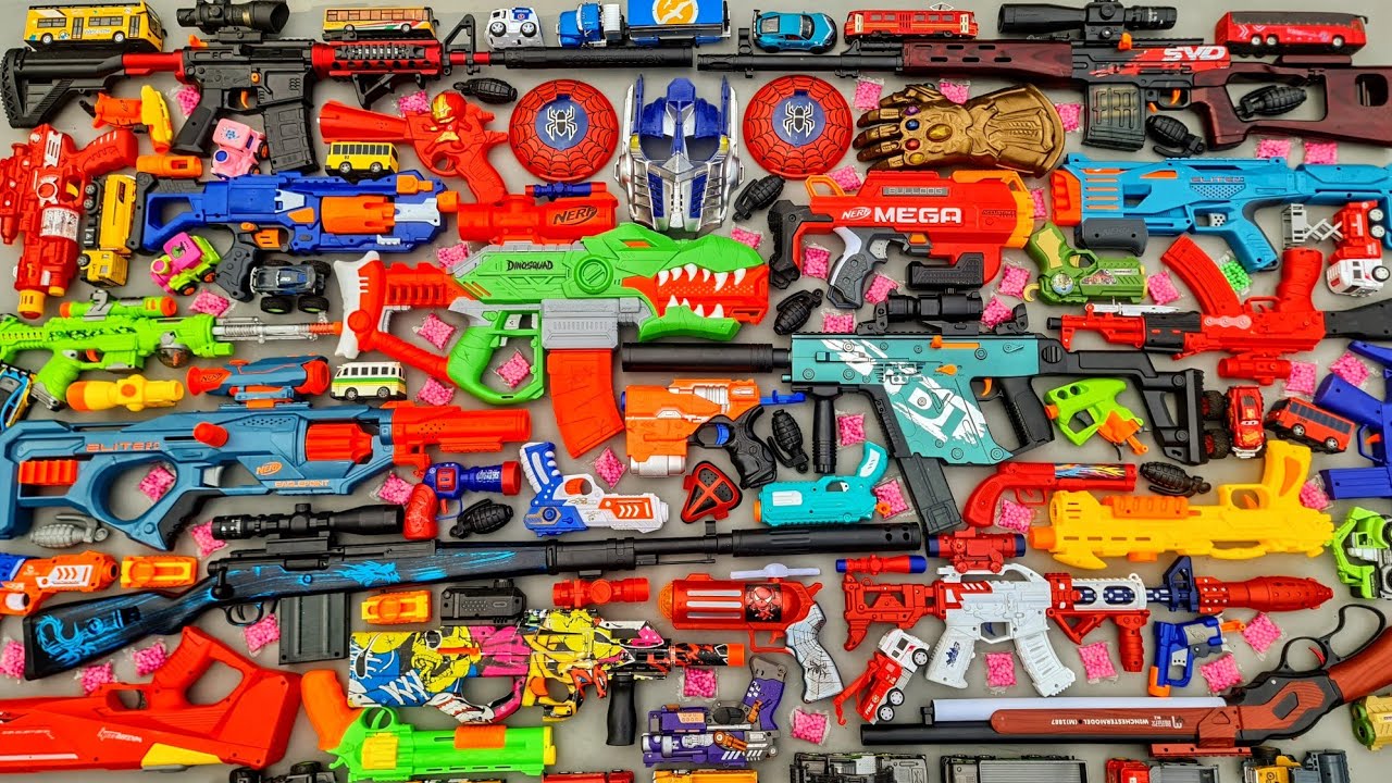 Collecting 7 SNIPER RIFLES And AK47 Captain america MACHINE GUN Shotgun ...