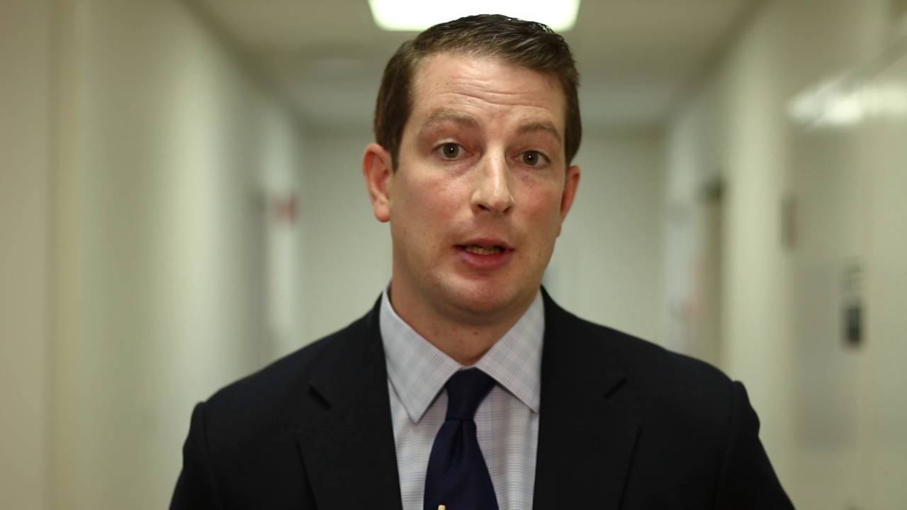 Adam Lindsay's Instagram, Twitter & Facebook on IDCrawl