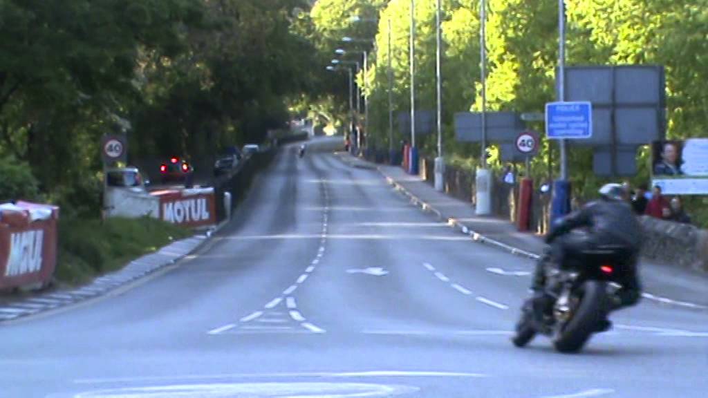 Isle of Man TT Quarter Bridge corner - YouTube