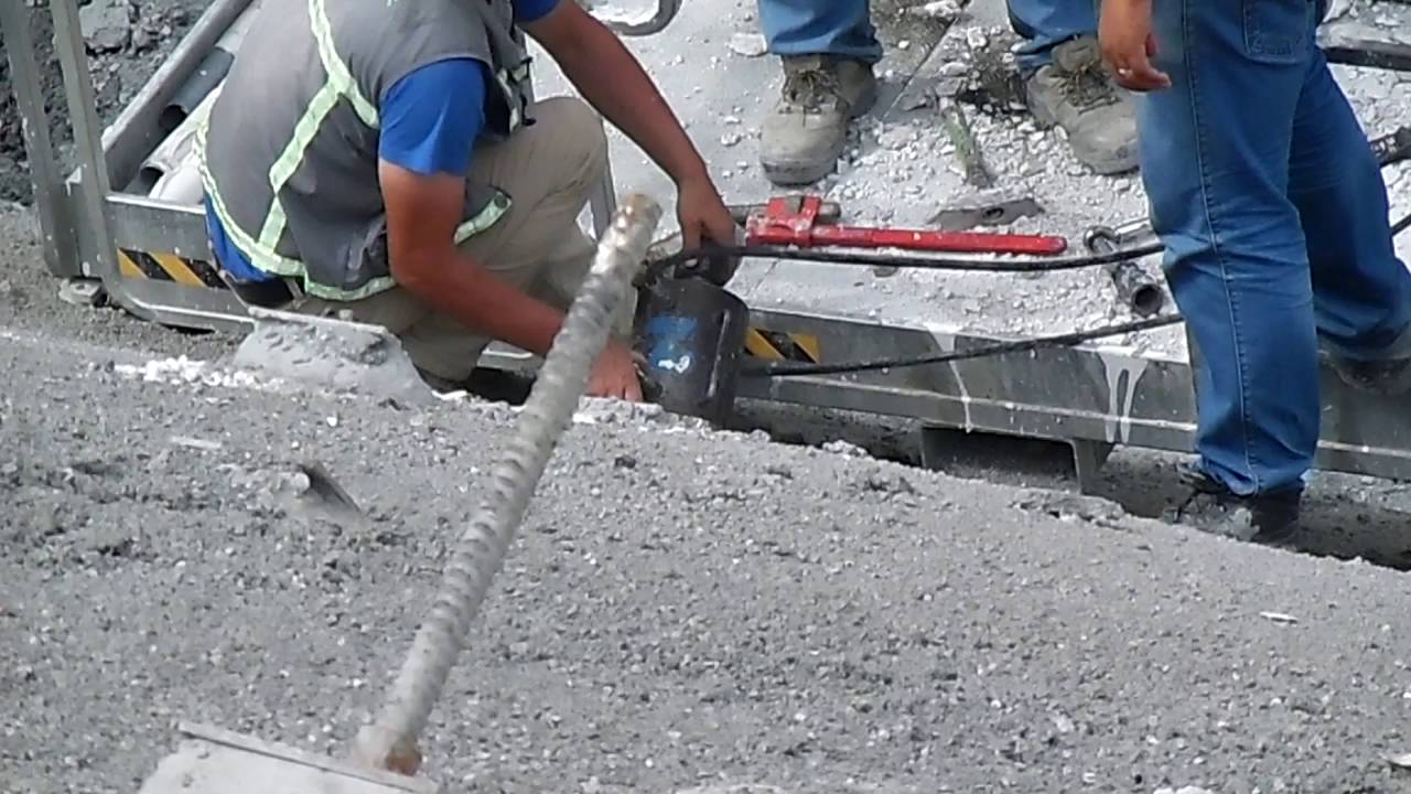 essai d'arrachement boulons SN - YouTube