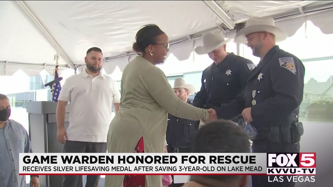 Nevada Game Warden honored for saving 3-year-old on Lake Mead - YouTube