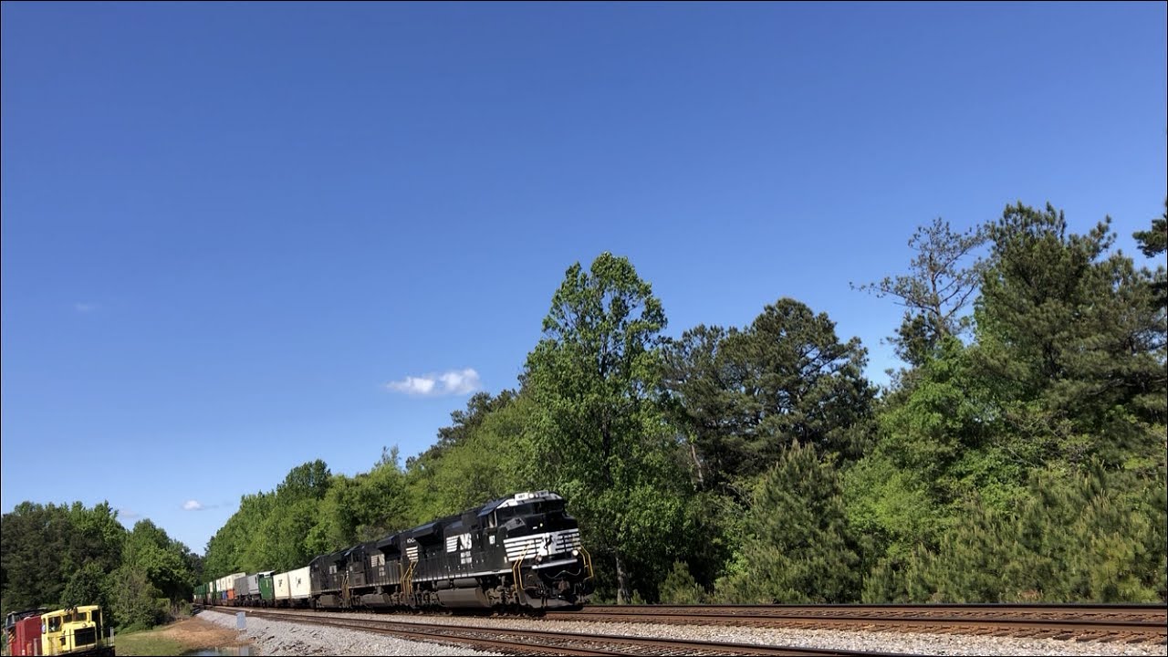 NS 1187 Leads NS 213 Thru Duluth, GA 4/25/2021 - YouTube