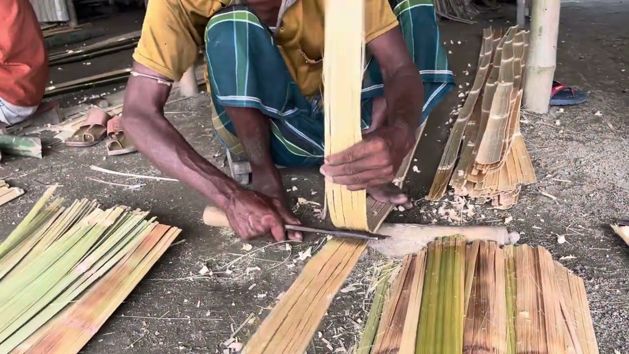 Skills Of Bamboo Cutting Master Bangladesh।। Fastest And Hand Skills ...