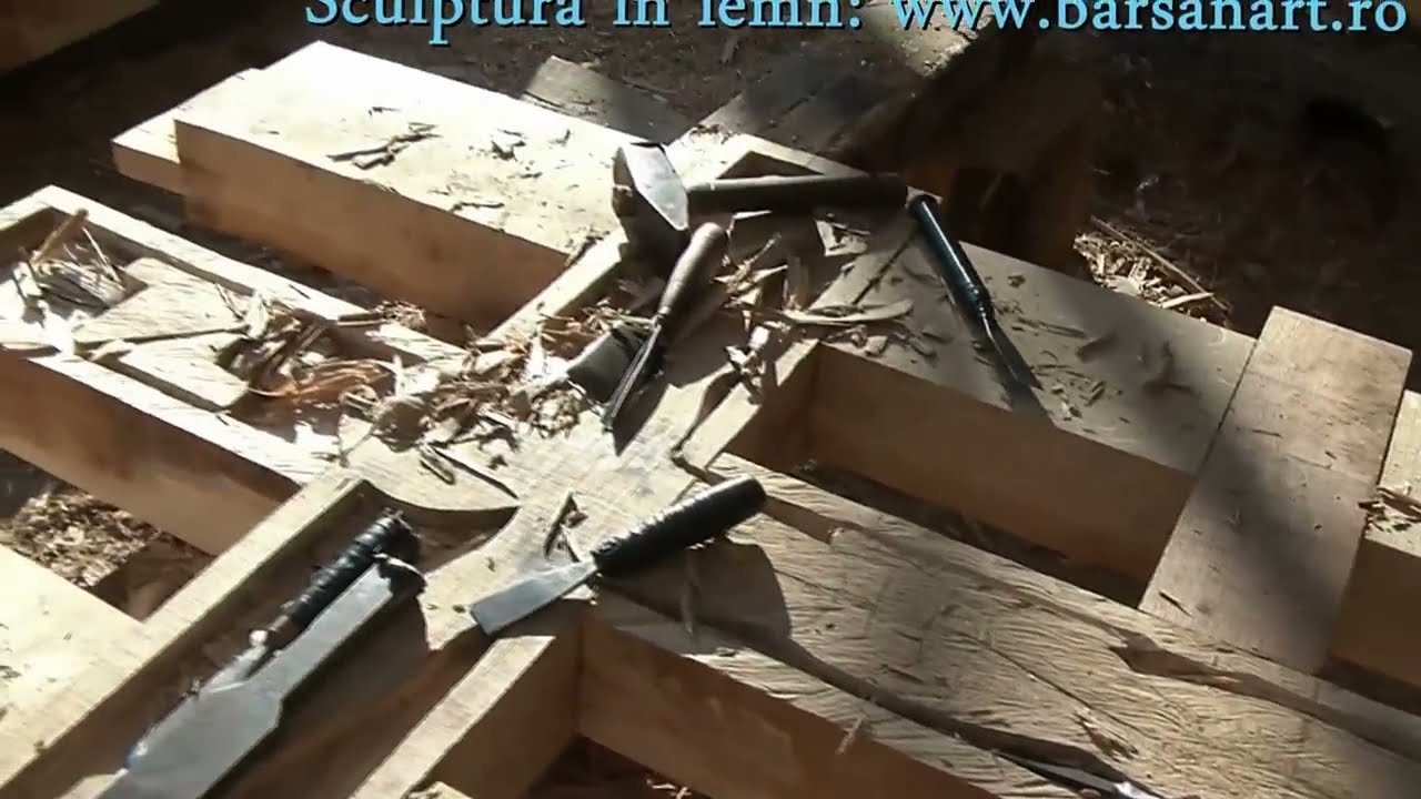 Sculptura in lemn - YouTube