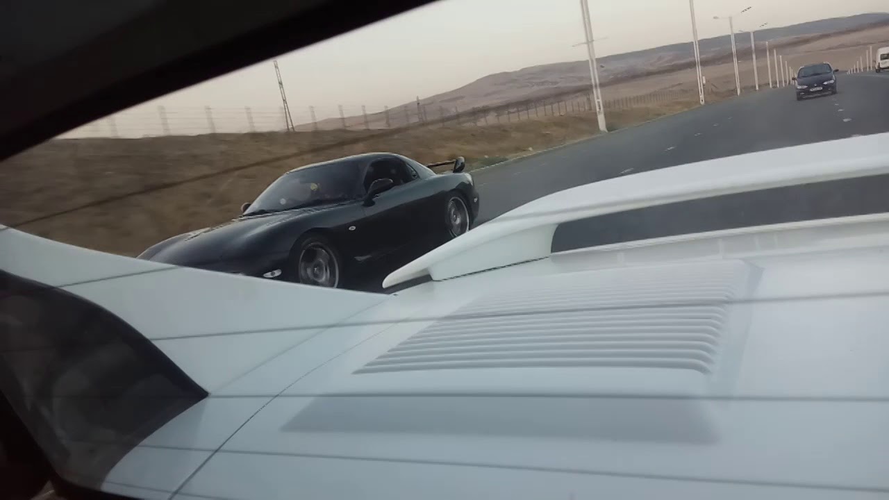 MR2 vs RX7 - YouTube