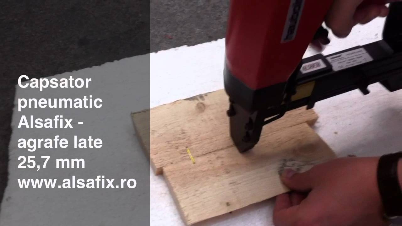 Fixare lemn cu capsator pneumatic cu agrafe Alsafix PN2575 - YouTube