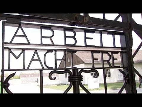 Dachau Toplama Kampı kapılandı