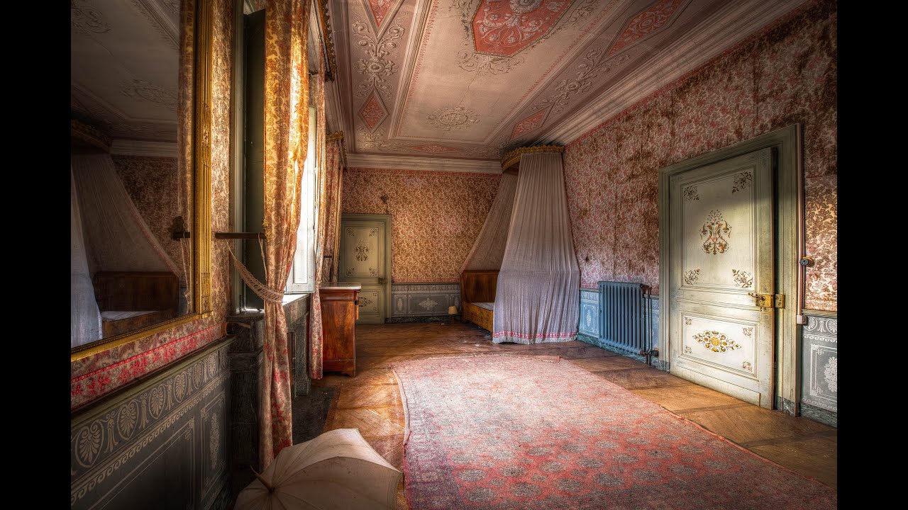 ABANDONED FRENCH CASTLE. OLD CRIME SCENE. FOUND HUMAN REMAINS IN SECRET ...