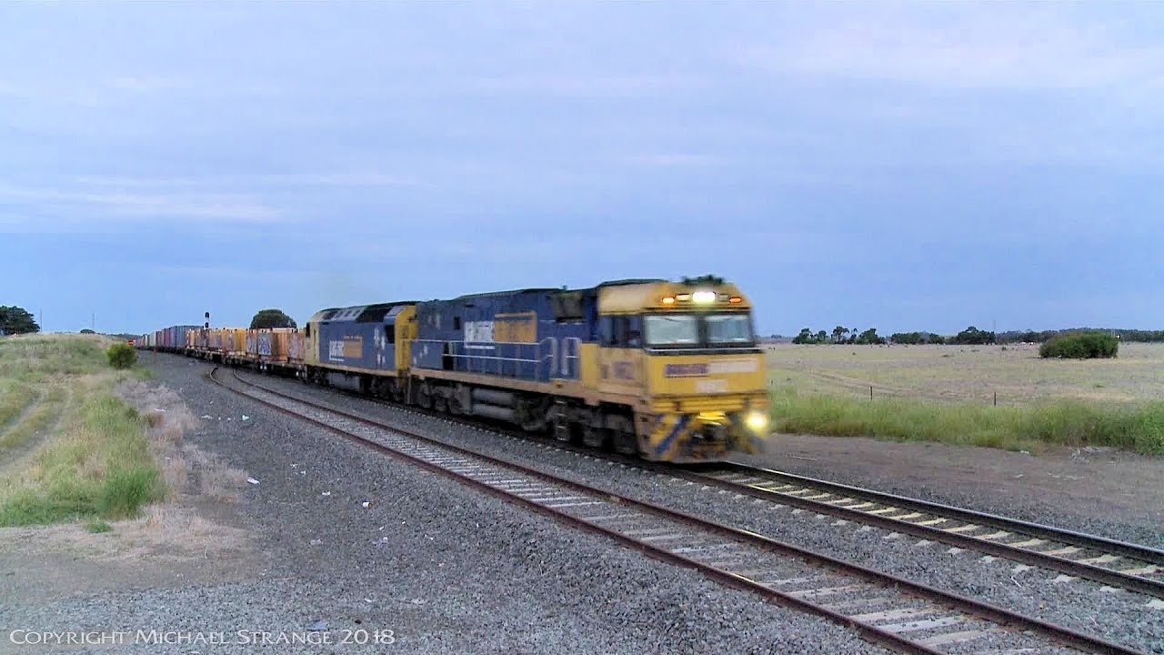 Pacific National Container Train 2MA5 - PoathTV Australian Railways ...
