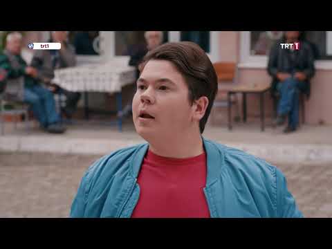 Kalk Gidelim 21. Efe kızlara atar yapıyor.