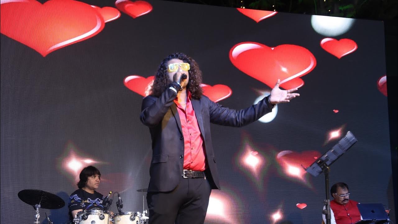 Suraj Hua Madham ⁠Live Akshay Tamayche With Devanshi shah - YouTube