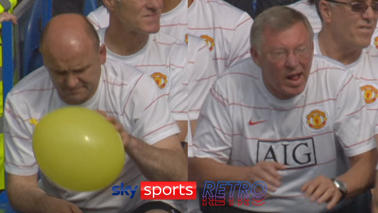 Sir Alex Ferguson gets scared by a balloon - YouTube