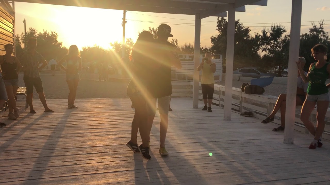 Kizomba Alexander Sychev & Olga Kryachko - YouTube