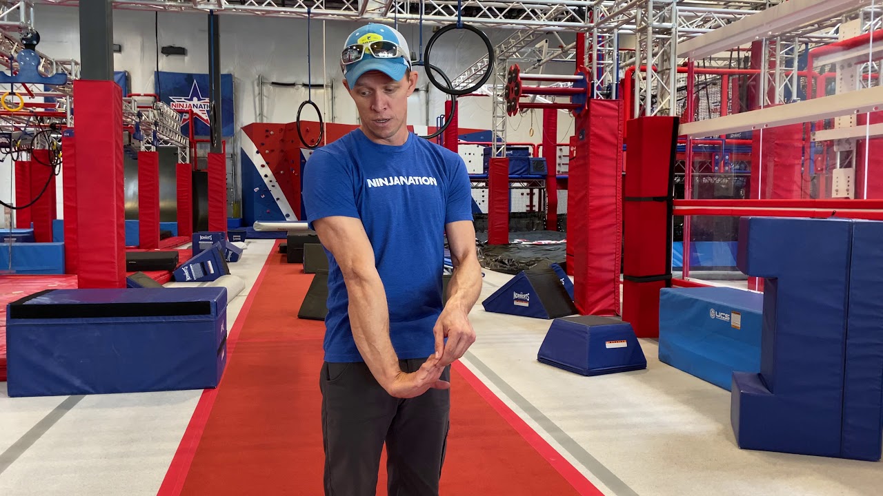 Finger and Forearm Warm up with Geoff Britten - YouTube