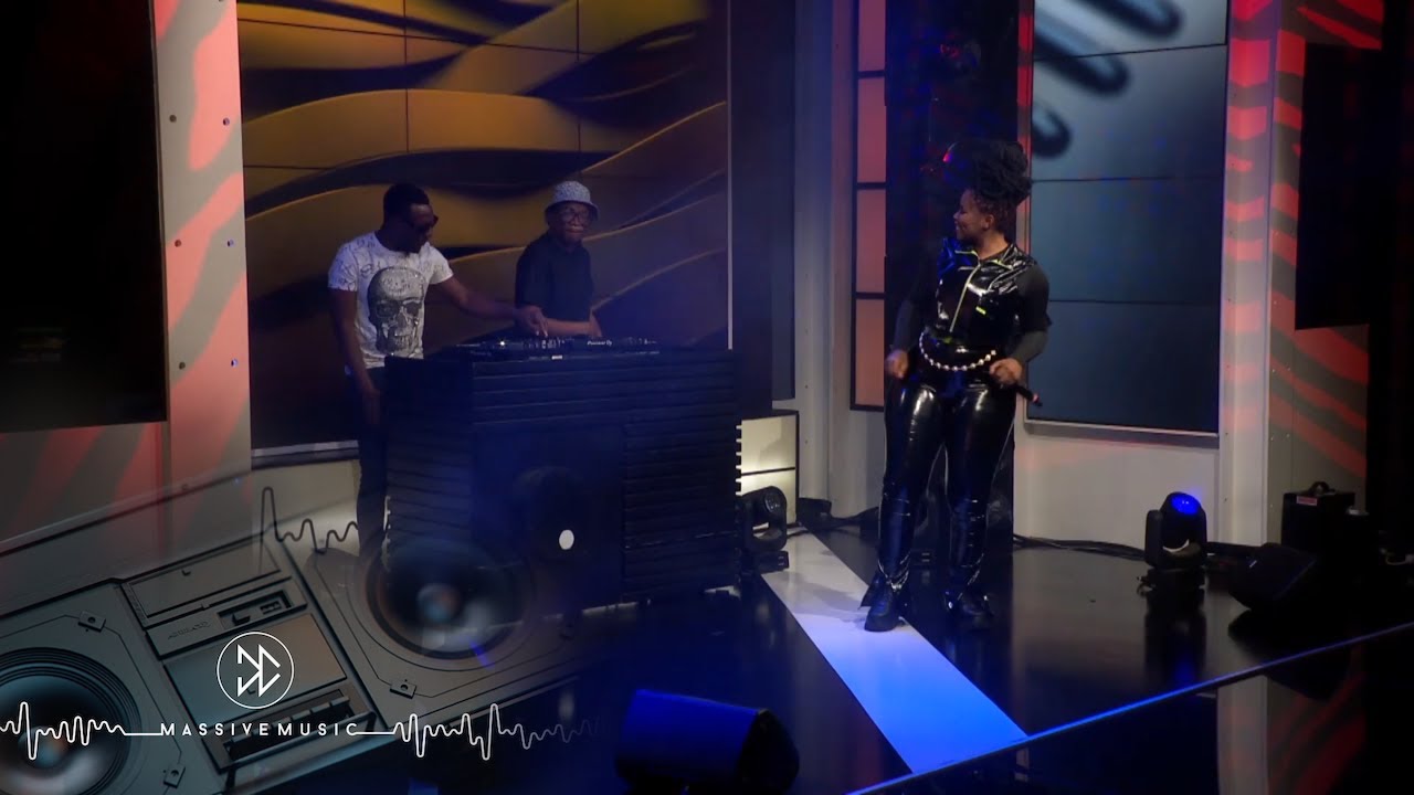 Wanitwa Mos, Master KG, Nkosazana Daughter and Casswell P perform ...