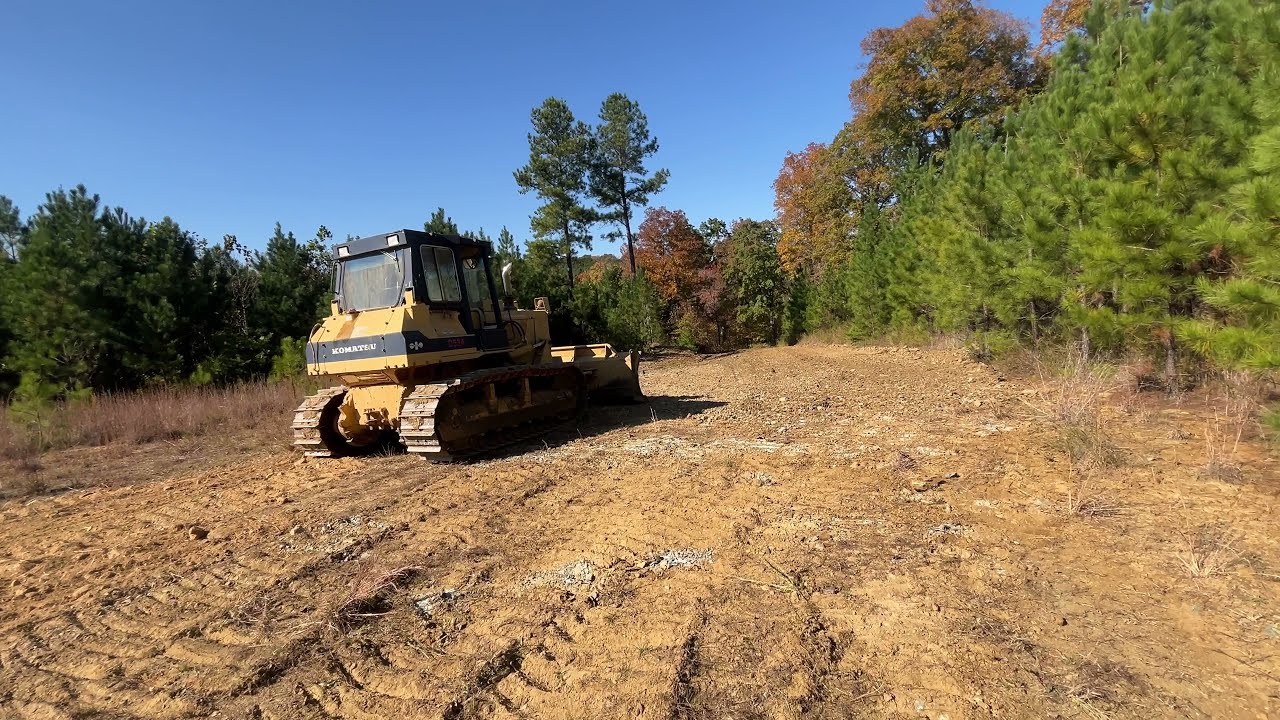 Komatsu D53 Opening up a Logging Road - YouTube