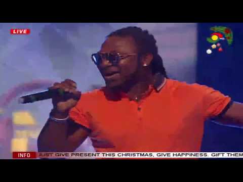 Bright of BukBak thrill patrons on TV3 Music Music
