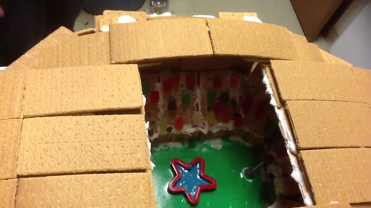 Gingerbread Cowboys Stadium - YouTube