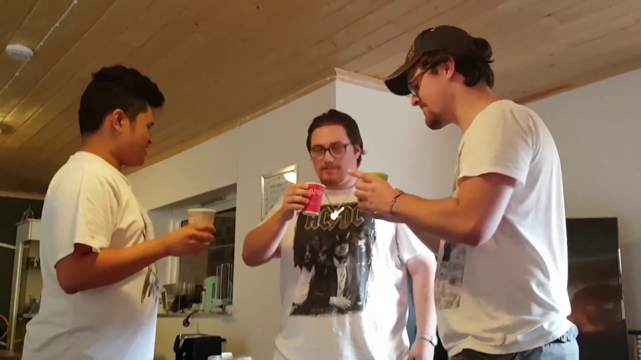 PIZZA SMOOTHIE CHALLENGE (Featuring Charles Mander and Tommærn) - YouTube