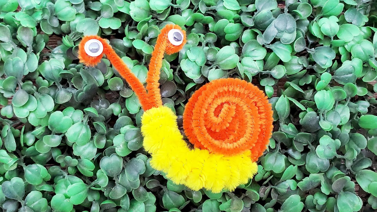 Pipe Cleaner Snail | How To Make Easy Snail | Handmade Snail - YouTube