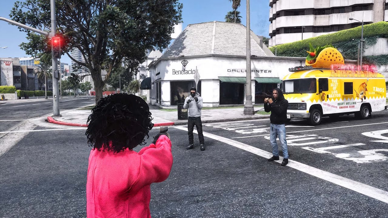 They thought I came here to run a fade in GTA 5 RP! - YouTube