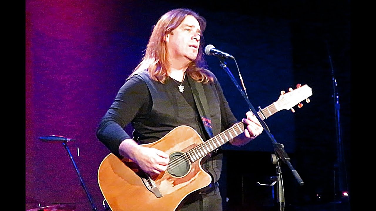 Yankee Sailor (by request), Alan Doyle, Come Out With Me Tour Chicago ...