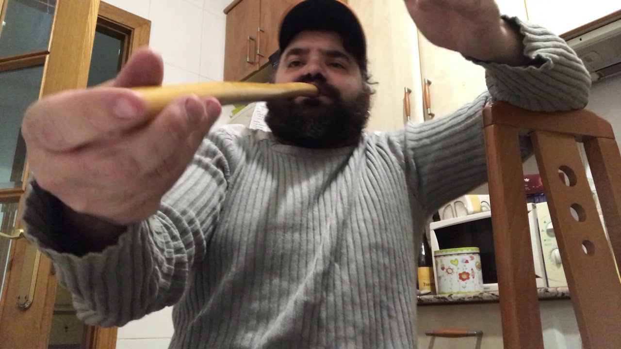 Tilinca,Romanian flute withoutholes play Bartok - YouTube