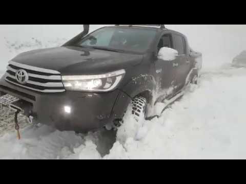 Toyota Hilux Bfgoodrich MT off-road (snowoffroad)
