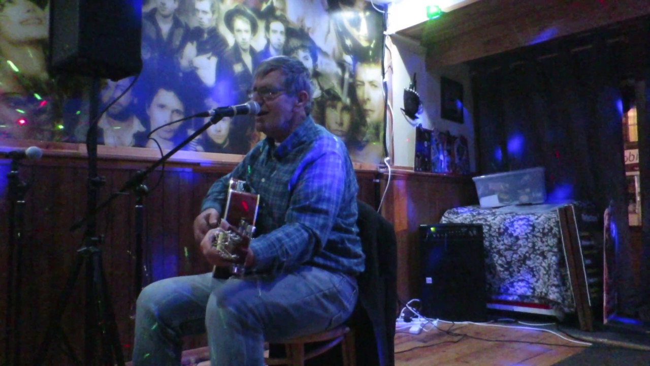 JOHN F. WANDS @ CAFE REFLECTIONS - YouTube