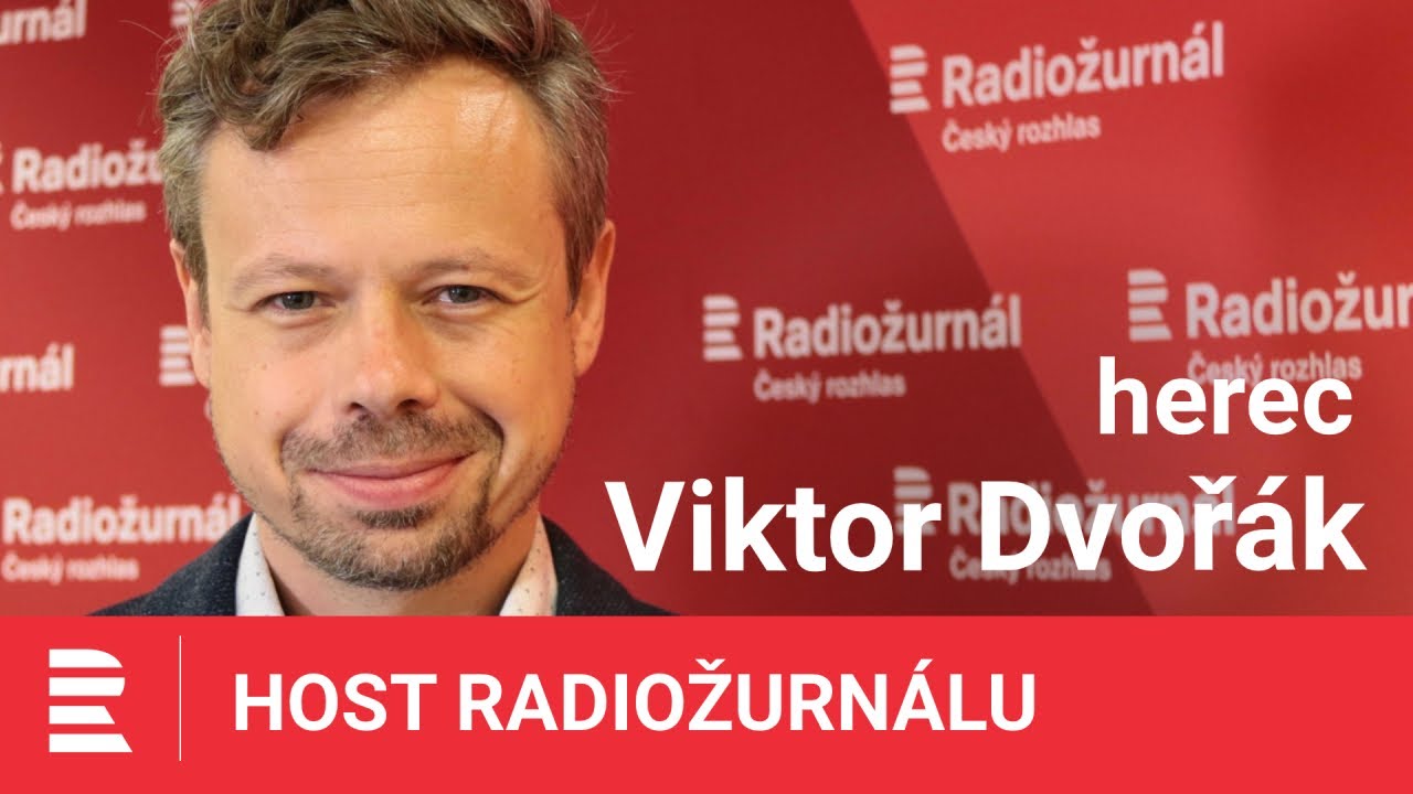 Viktor Dvořák: Kvůli roli Havla jsem kouřil cigarety ze Západu. Film Havel půjde do světa - YouTube