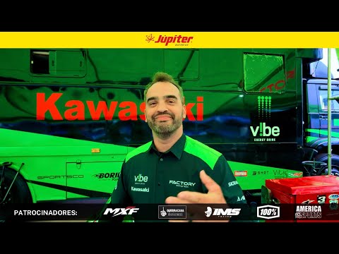 42nd Behind the Scenes with Rôia, check out a bit of the MX1 GP of MX stage in Cuiabá MT 👀😂 📺 🍿