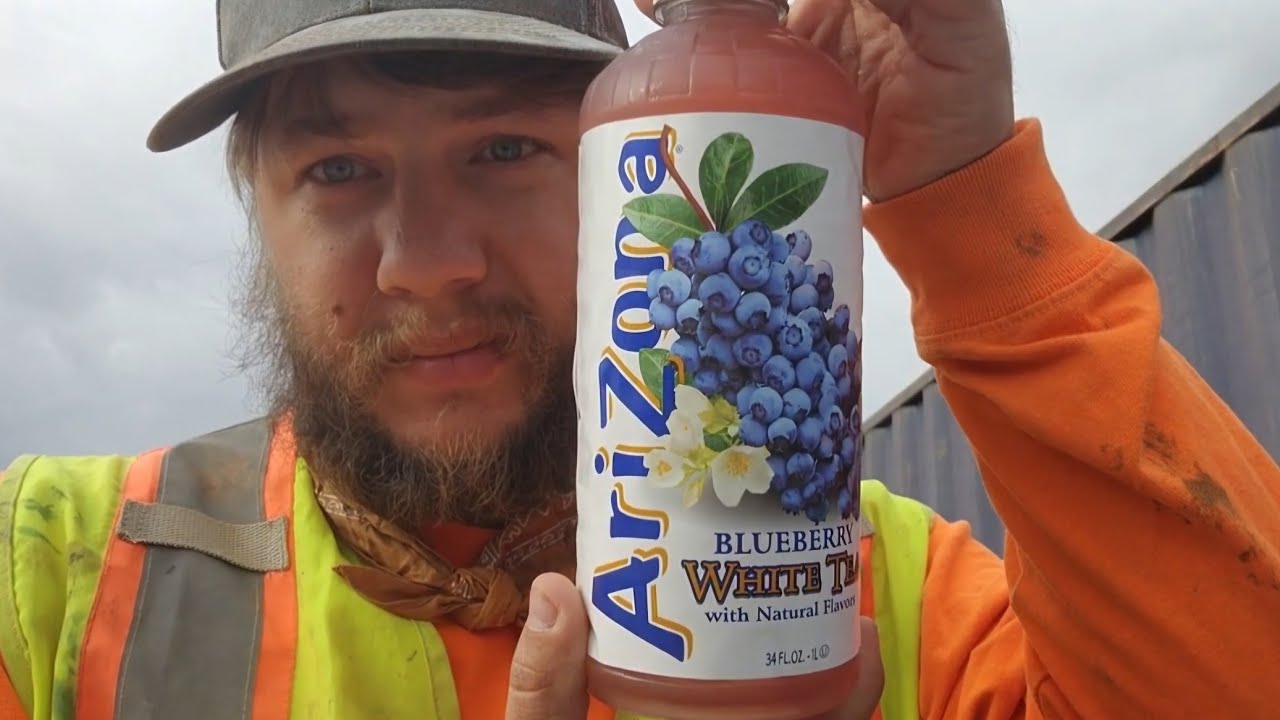 Review Arizona Blueberry White Tea - YouTube