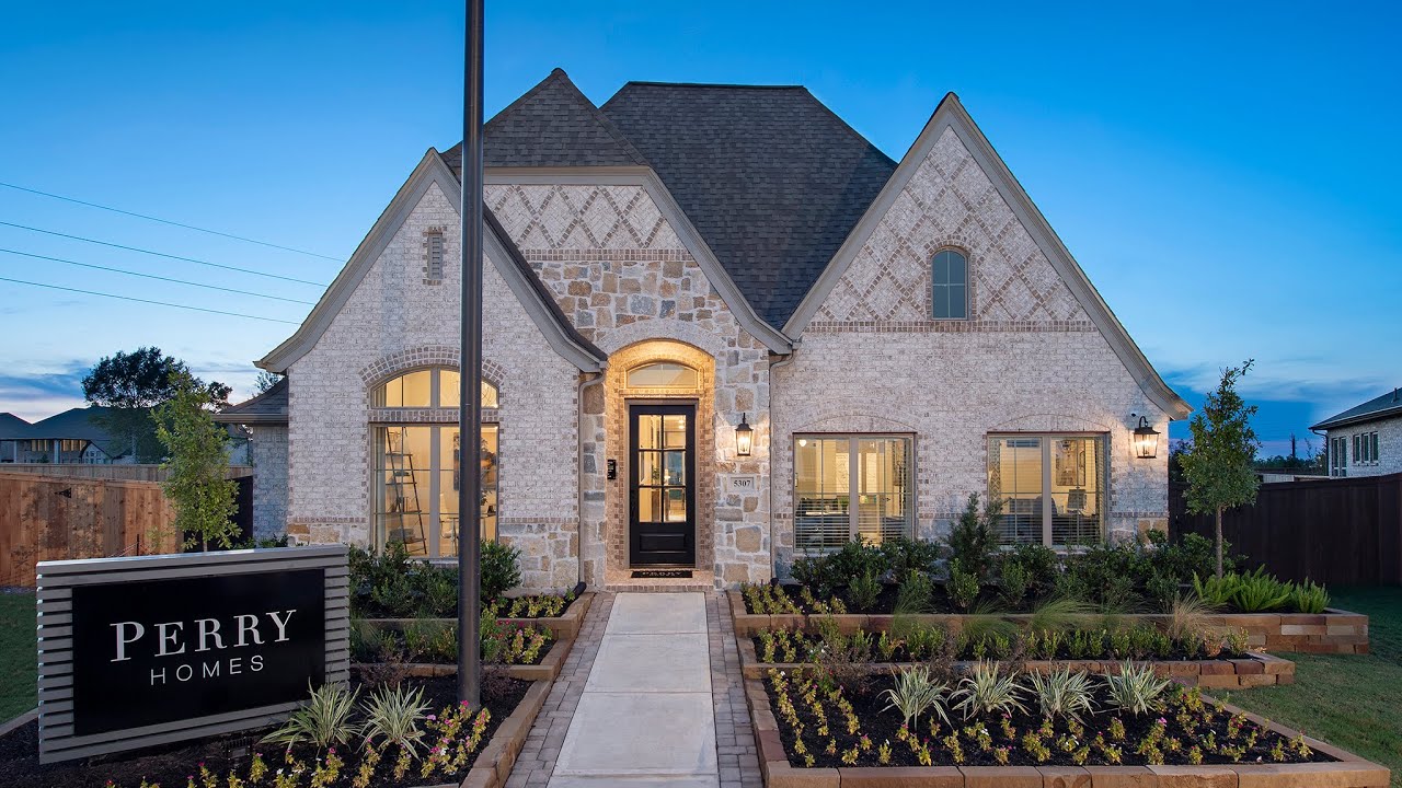 Perry Homes in Meridiana - YouTube