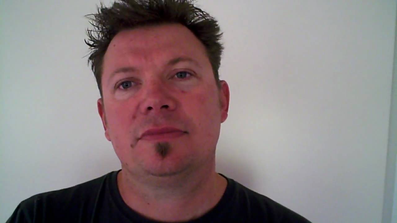 Erik Ramaker (www.mused.nl) over muziek verkopen op internet - YouTube