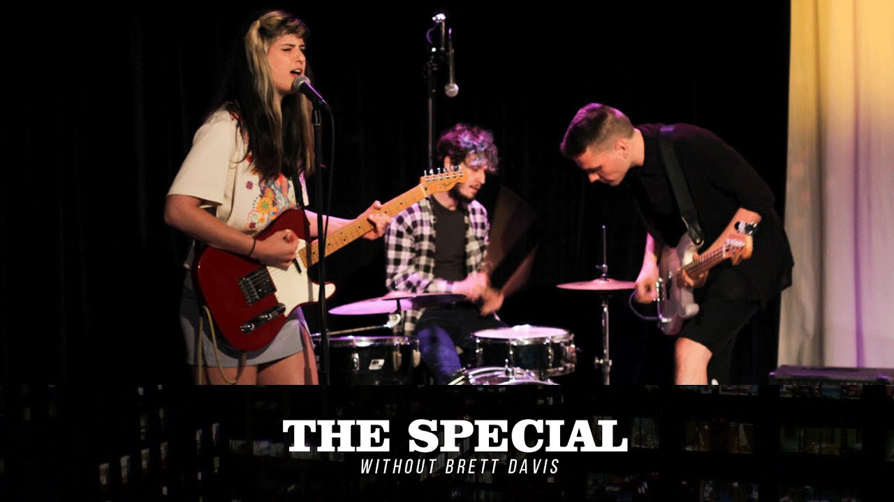 Fern Mayo "Orangina Filth" on The Special Without Brett Davis - YouTube