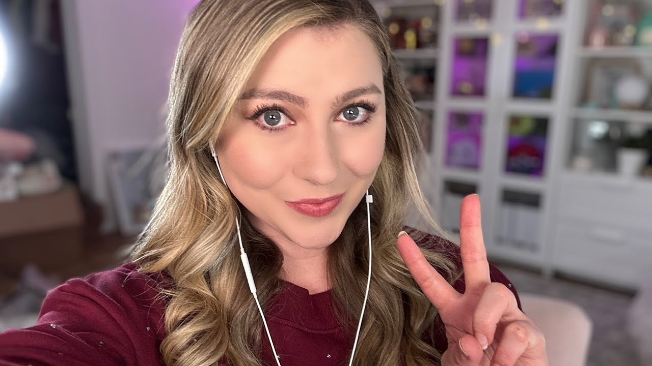 I'M BACK! Let's hang out & chat! - YouTube