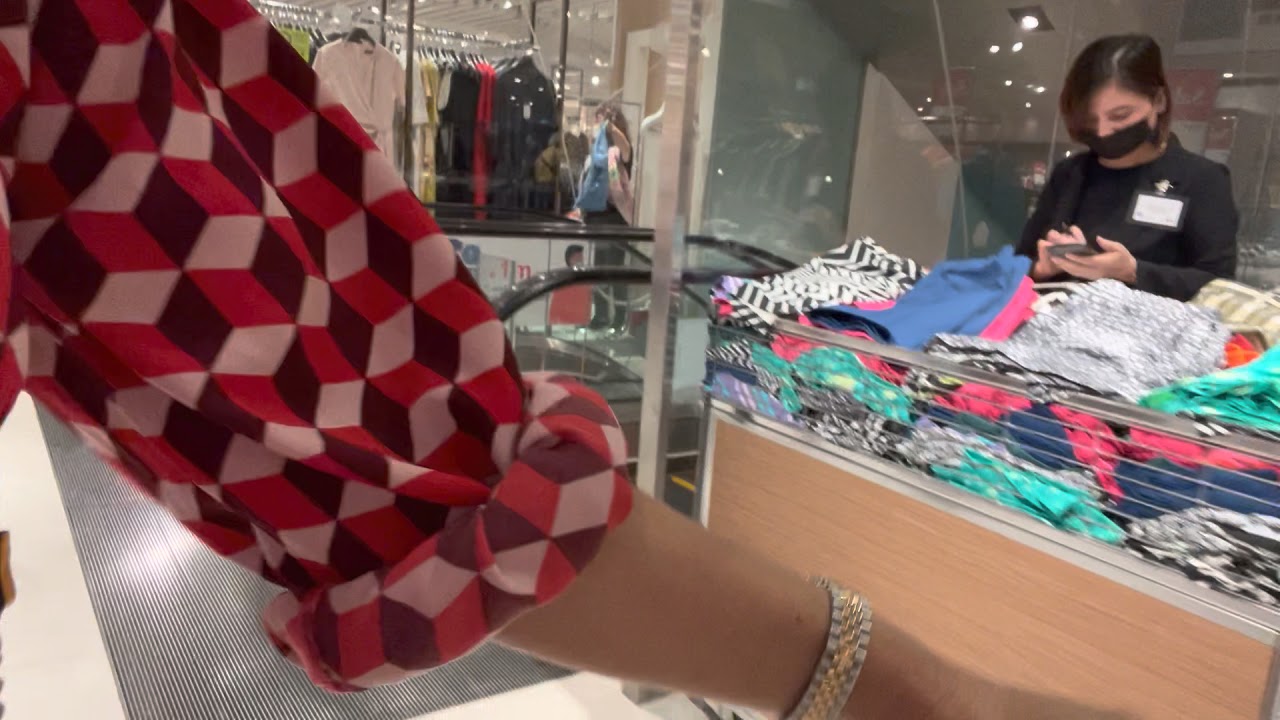 SERANGOON SHOPPING NEX MALL IN SINGAPORE 3 July 2021SiÊU THį SERANGOON ...