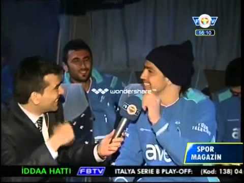 Mehmet Topuz takim otobüsünde komik