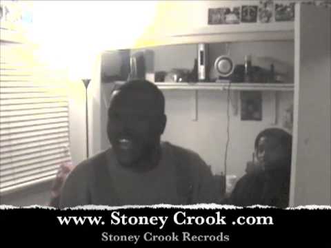 Dee Dee in Tha Stoney Crook Studio with Village Oaks - YouTube